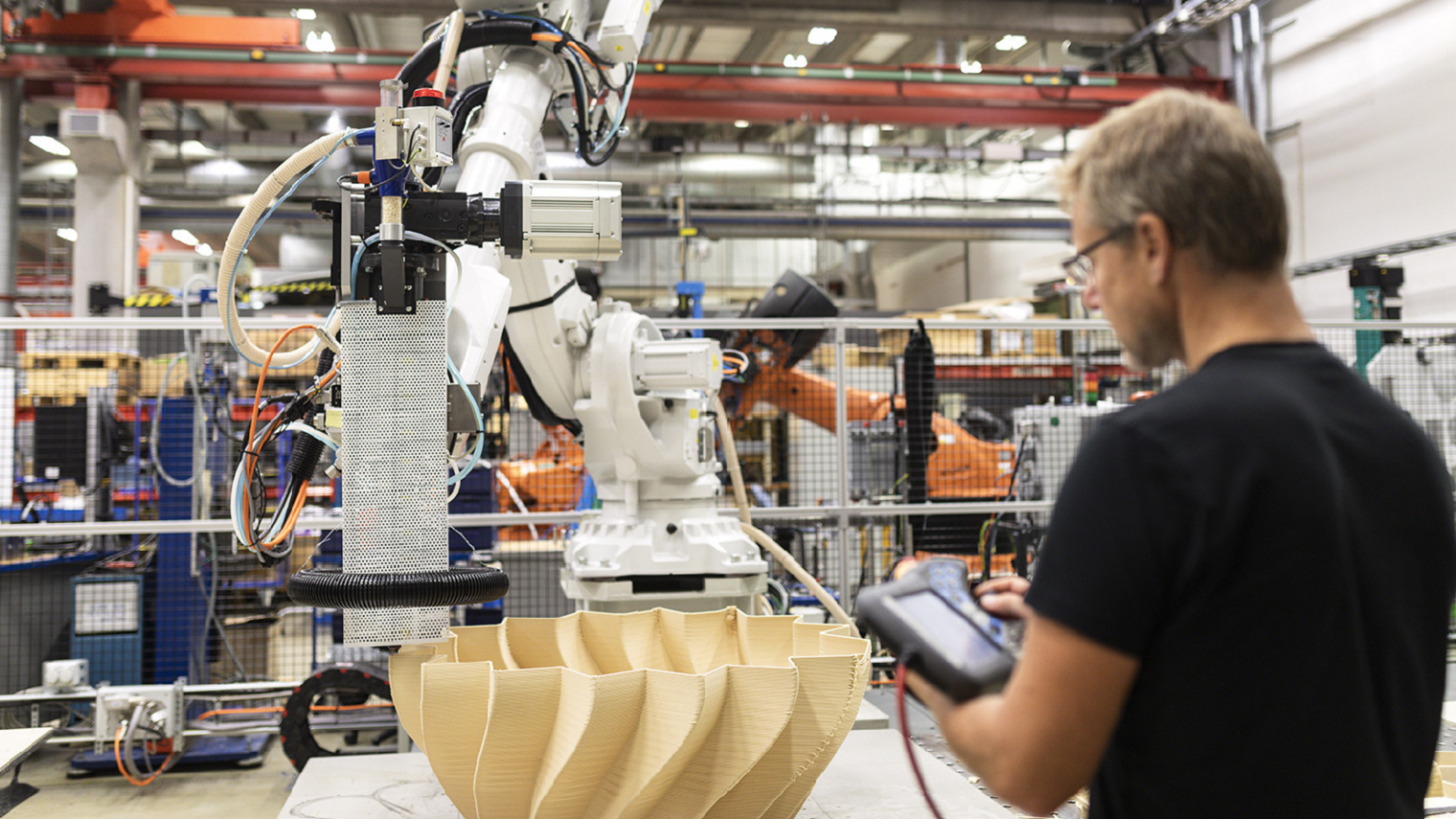 Hexagon Partners With Additive Manufacturing R&D Centre – Metrology and ...