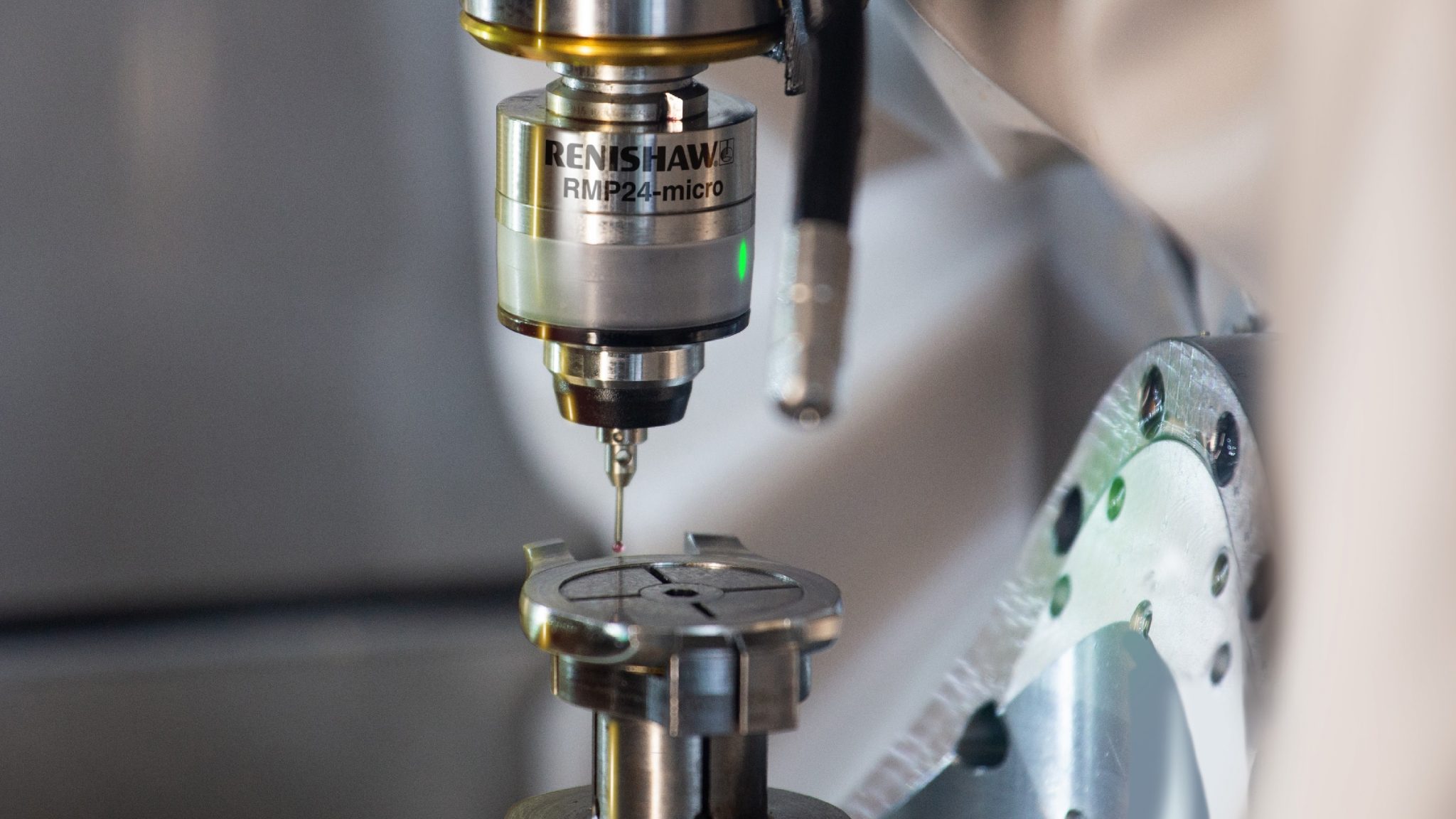 Renishaw Introduces Worlds Smallest Wireless Machine Tool Probe ...