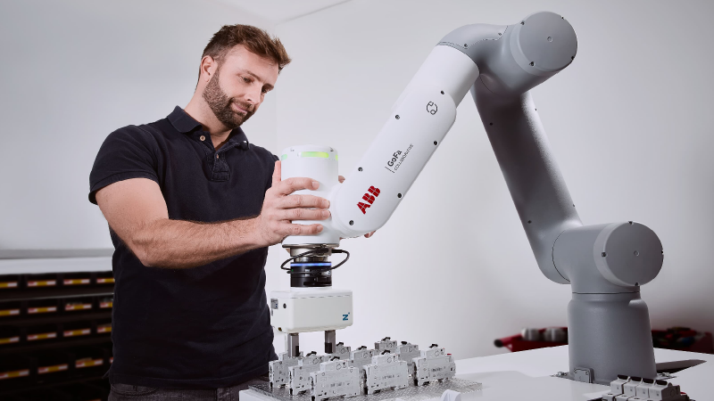 AI-Enabled Automation Controller To Democratize Cobot Deployment ...